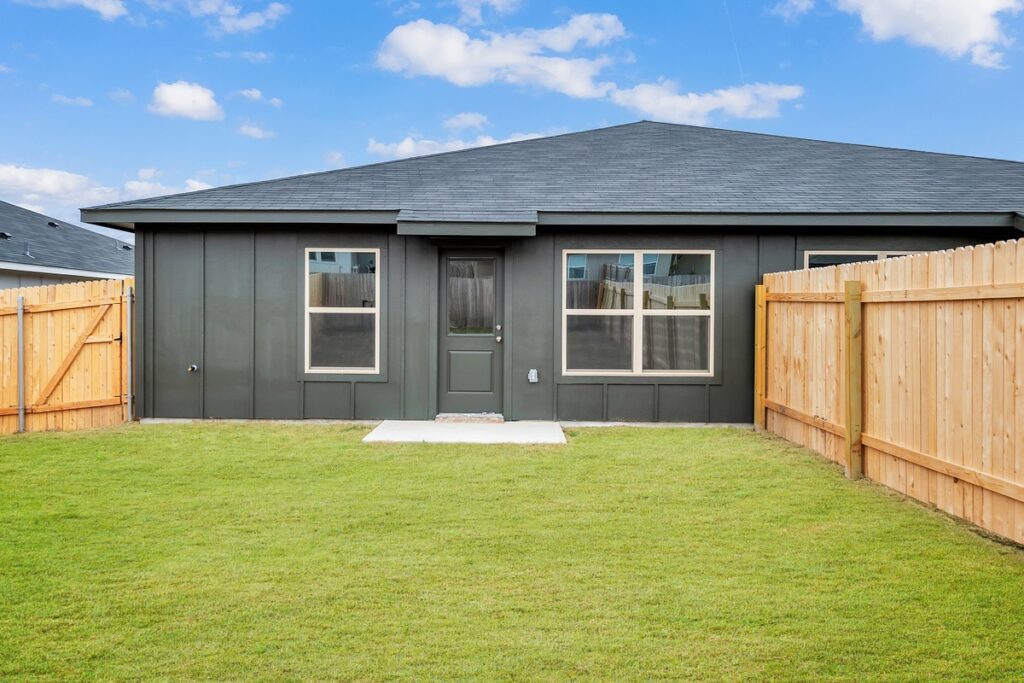 Duplex Collection | Flintrock Builders